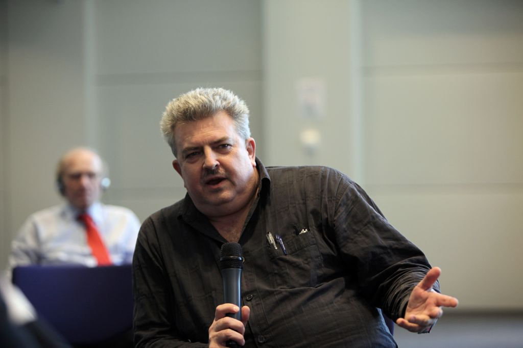 Hans Mathieu menggantikan Sergio Grassi sebagai Resident Director FES ...